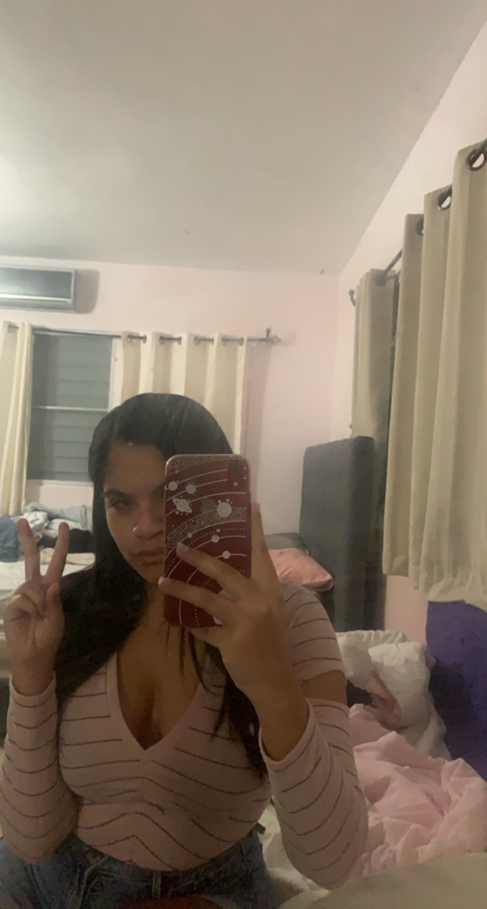 Pre-Class selfie | Scrolller