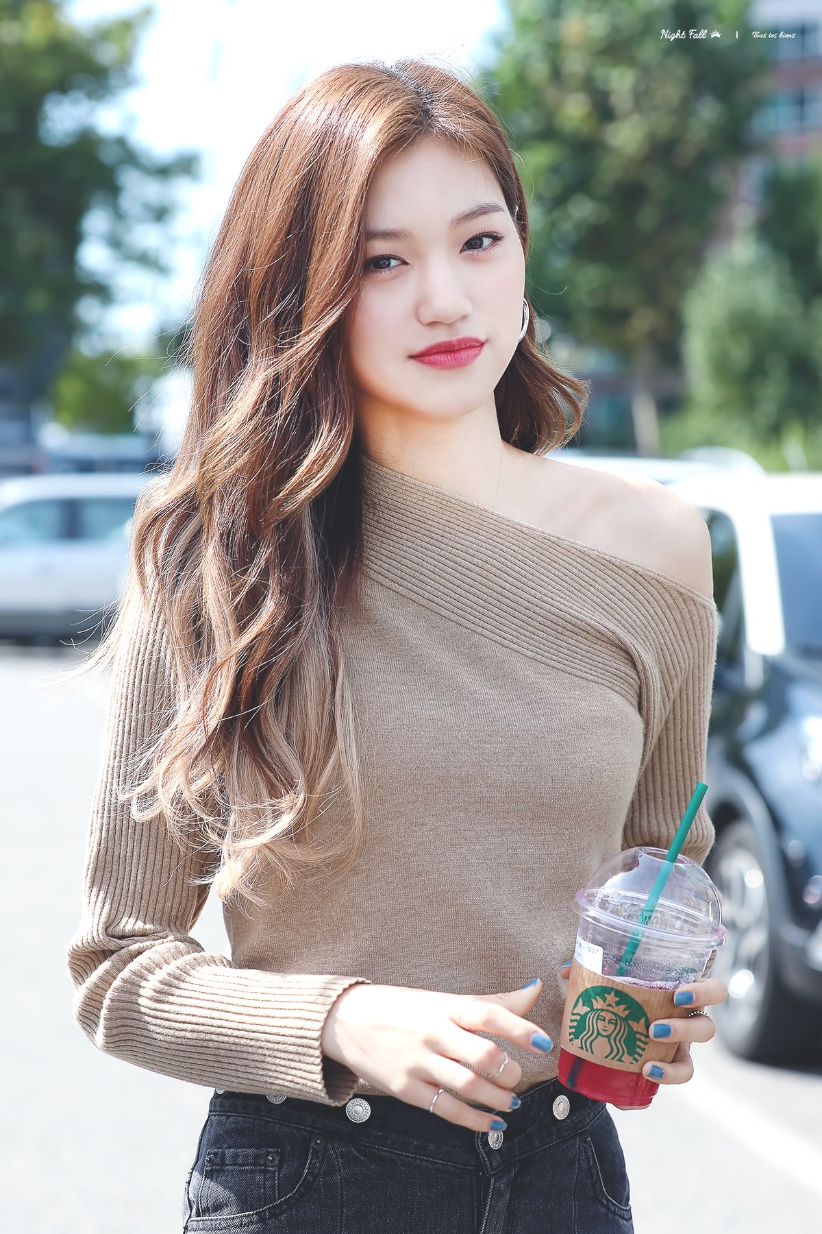 Pretty Doyeon | Scrolller