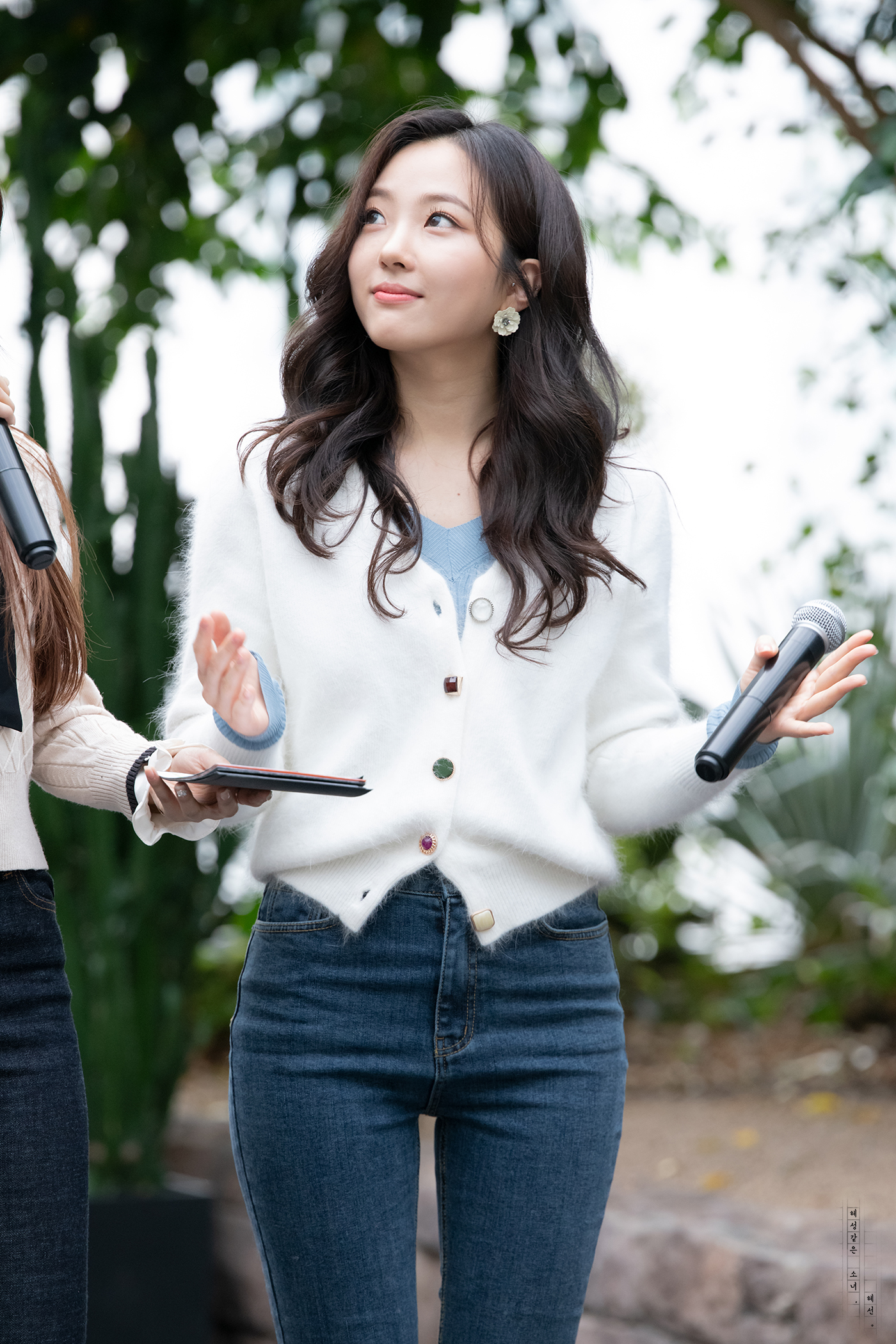 Pretty Hyeseong | Scrolller