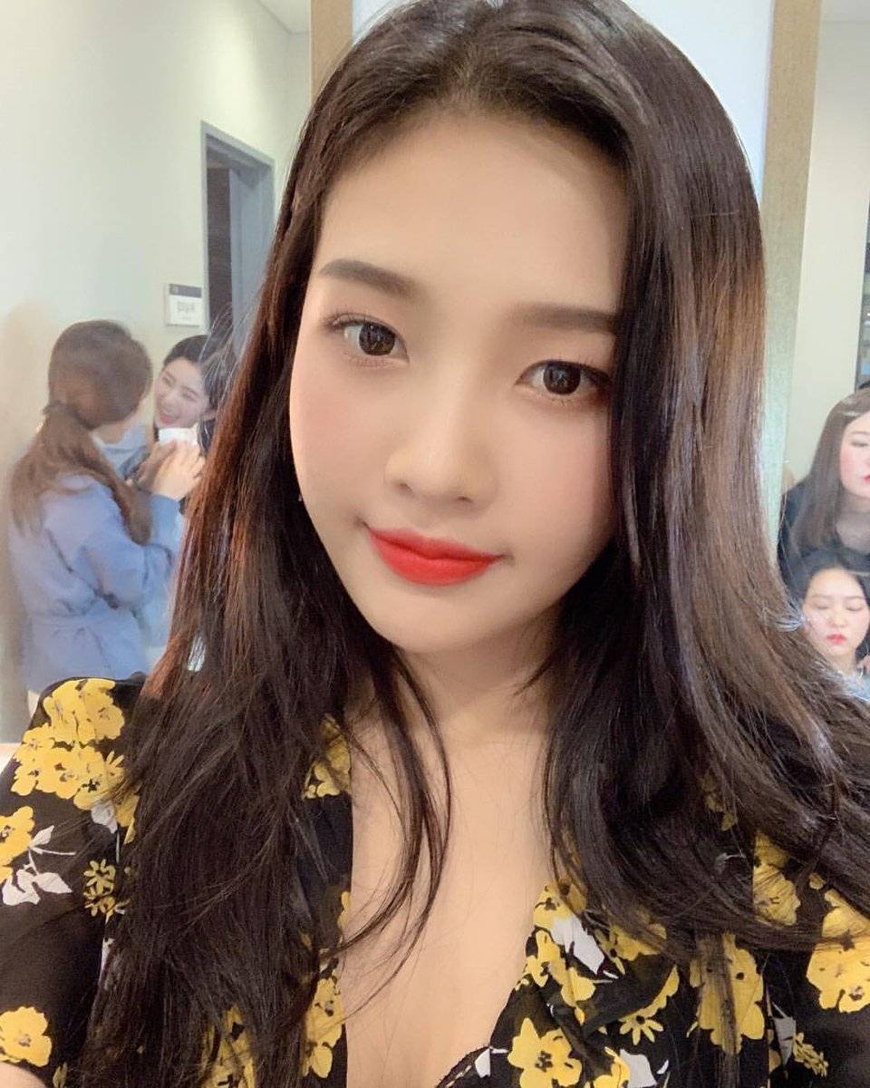 Pretty Joy | Scrolller