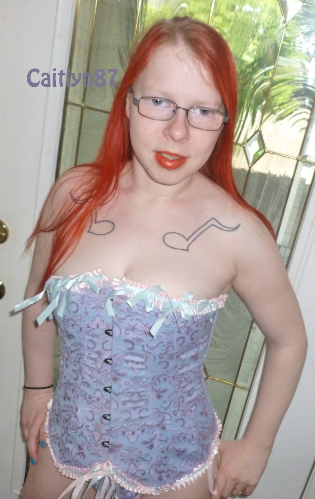 Pretty Purple Corset | Scrolller