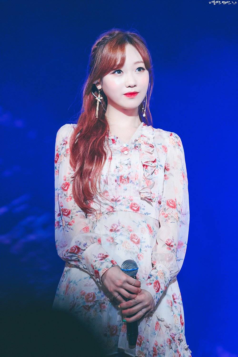 Pretty Sujeong | Scrolller