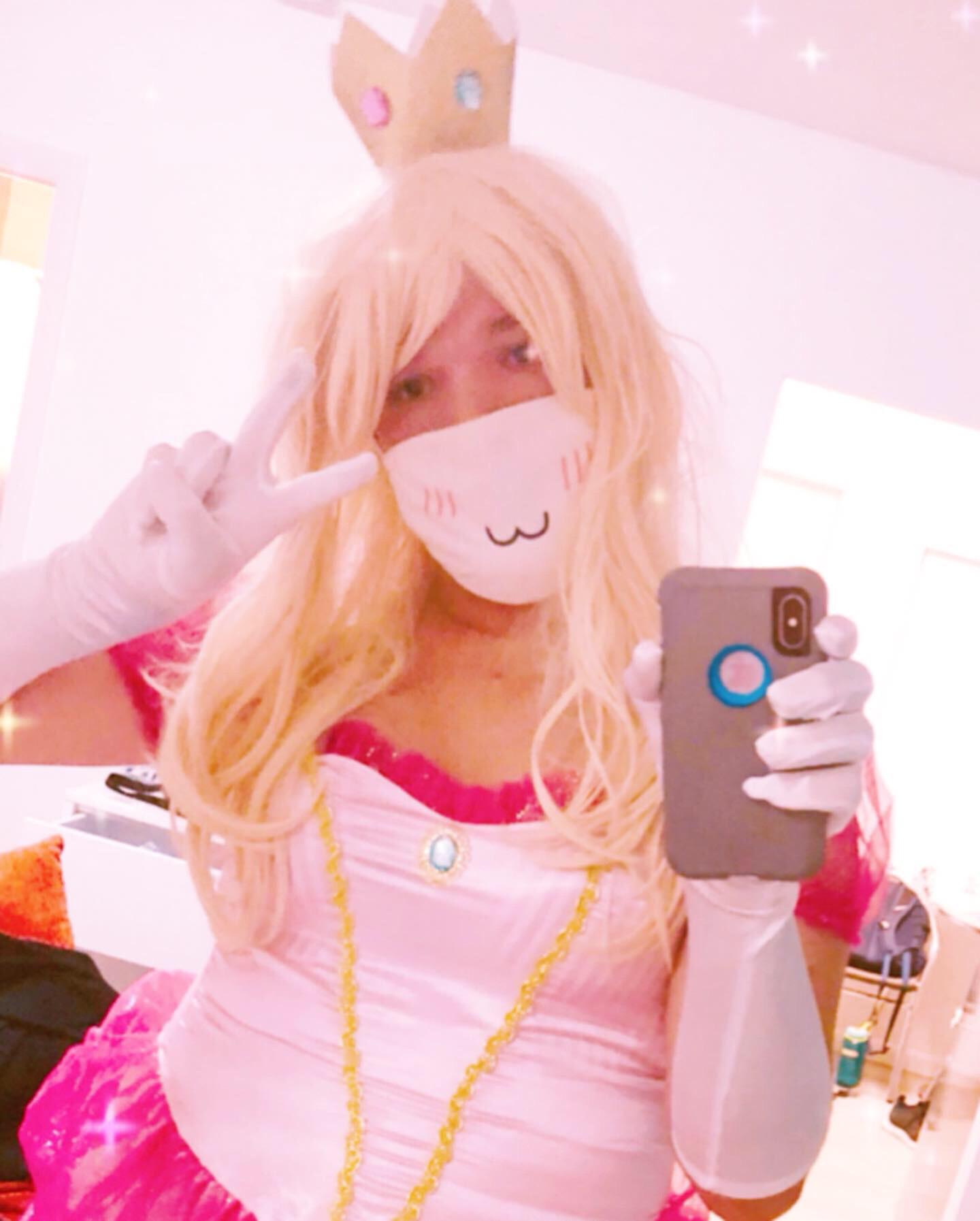 Princess Peach | Scrolller