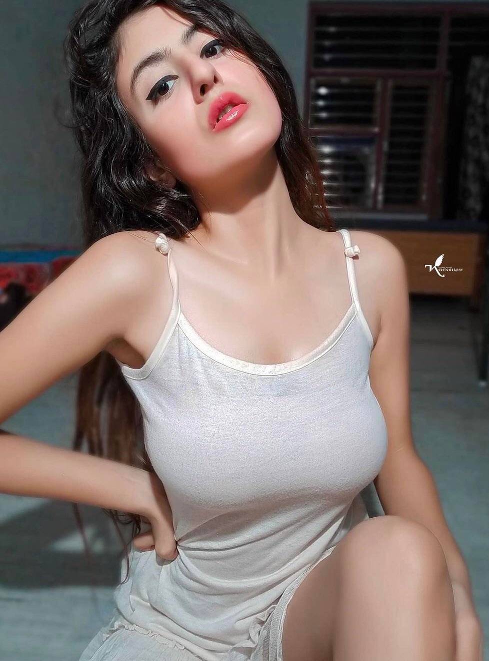 Priya Maggo | Scrolller