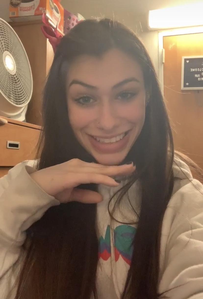 Probably a sword swallower | Scrolller