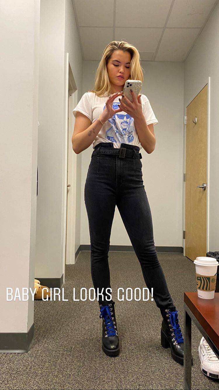 Professional | Scrolller