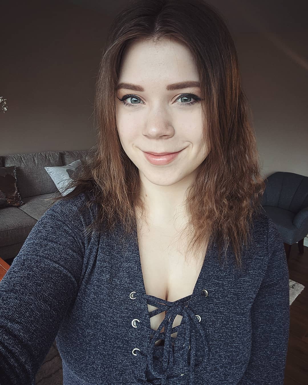 Profound cleavage | Scrolller