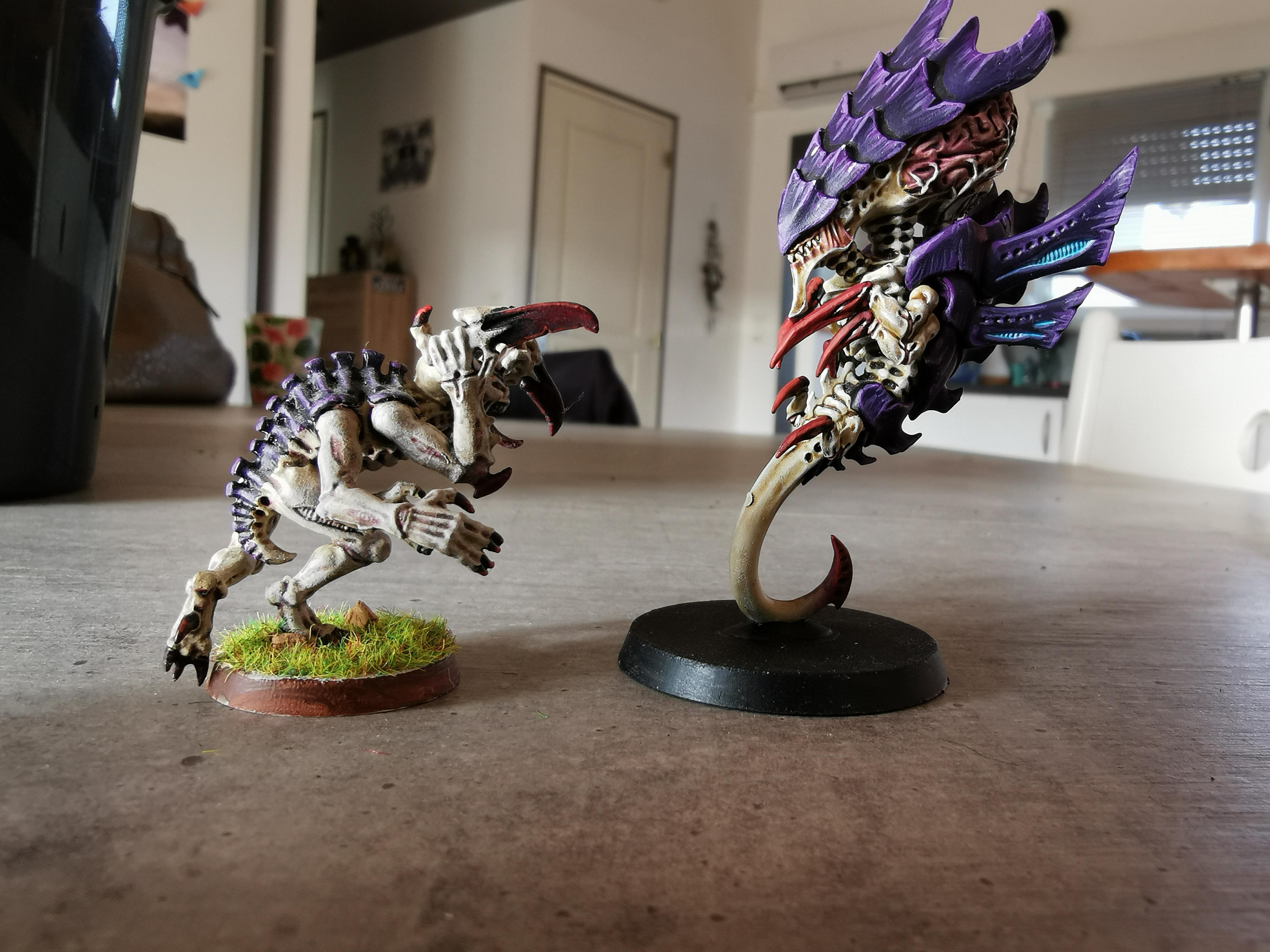Progress overtime. 50 tyranid models painted between the left one and the right one. | Scrolller