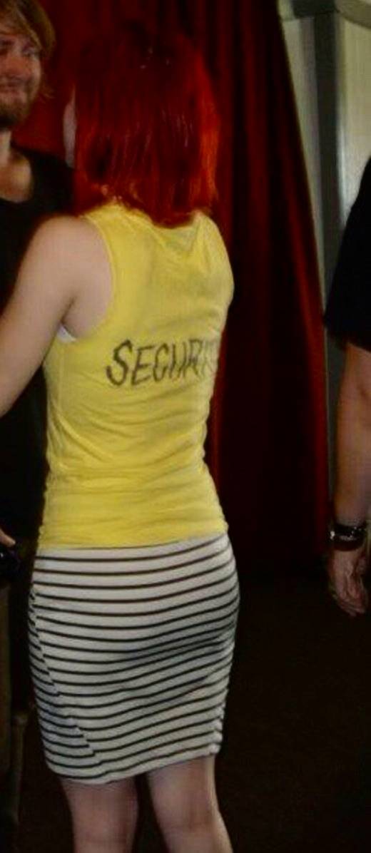 Protect me, Hayley | Scrolller