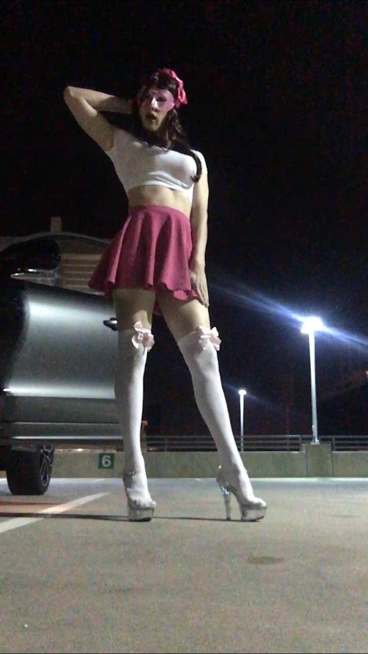 Public task complete please send more | Scrolller