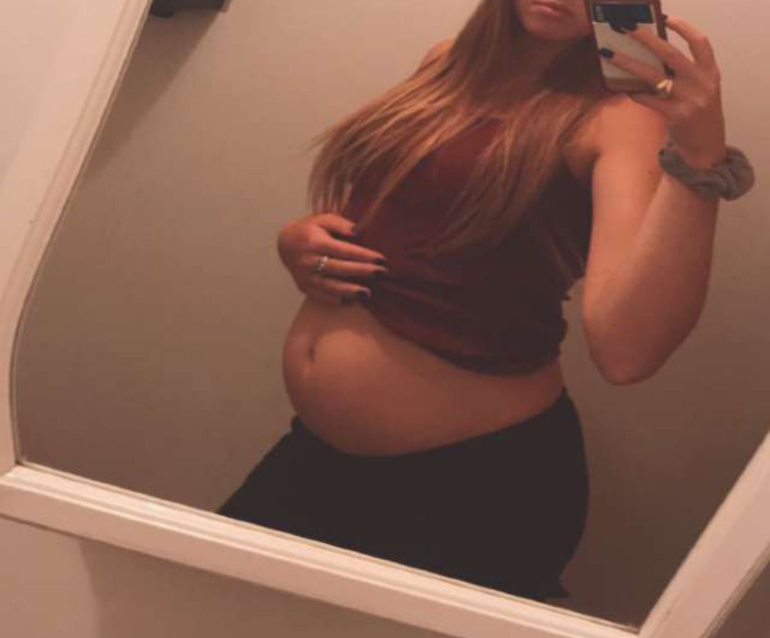 Pudgy Belly | Scrolller