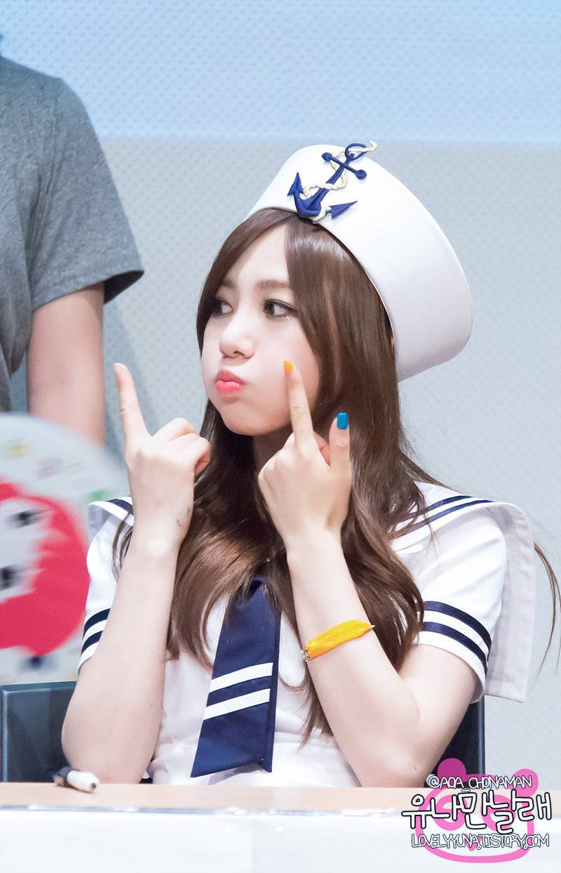 puffy cheeks | Scrolller