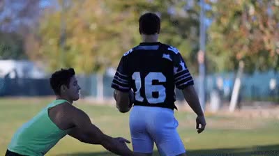 Pull it down | Scrolller