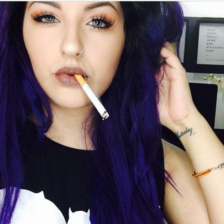 Purple hair | Scrolller