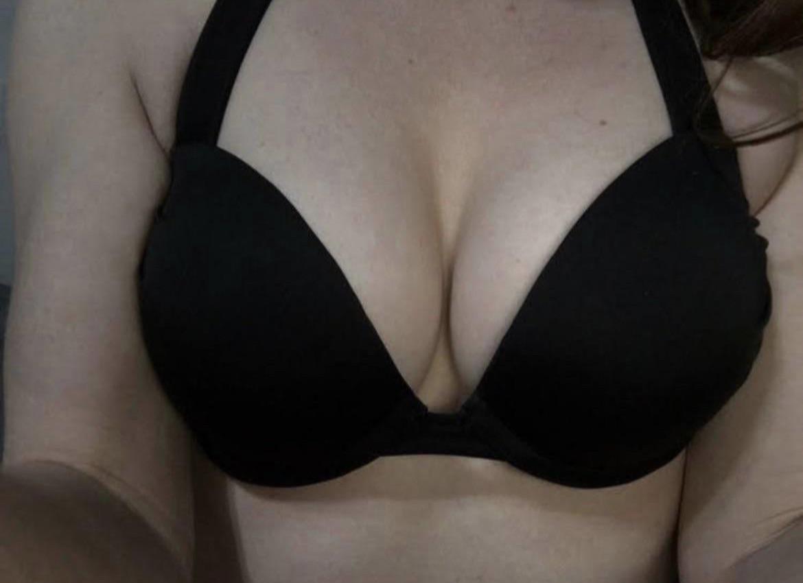 Push up bra. You like? | Scrolller