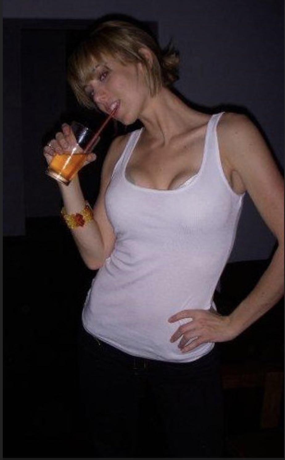 Pushed up | Scrolller