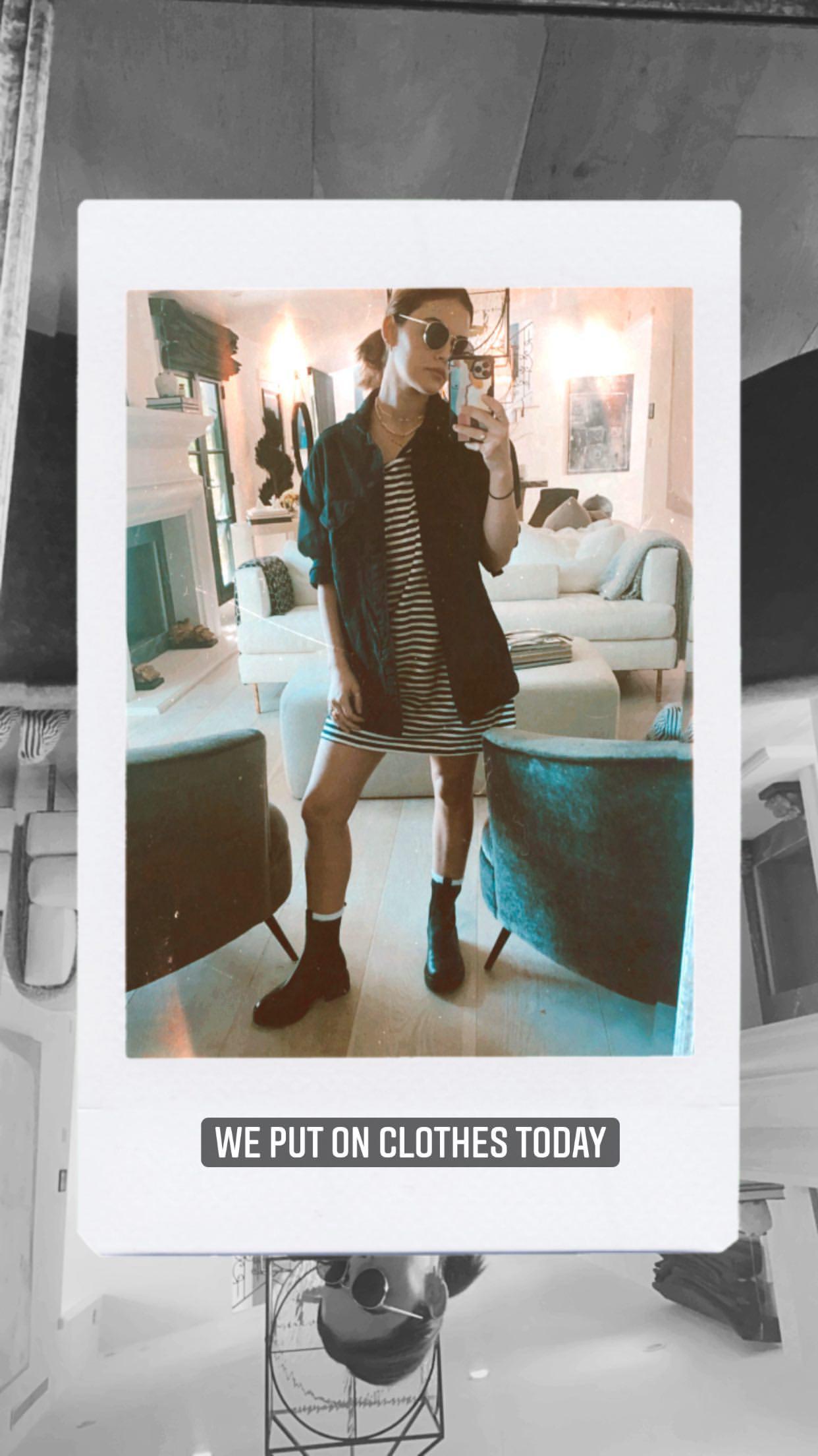 Putting on clothes today | Scrolller