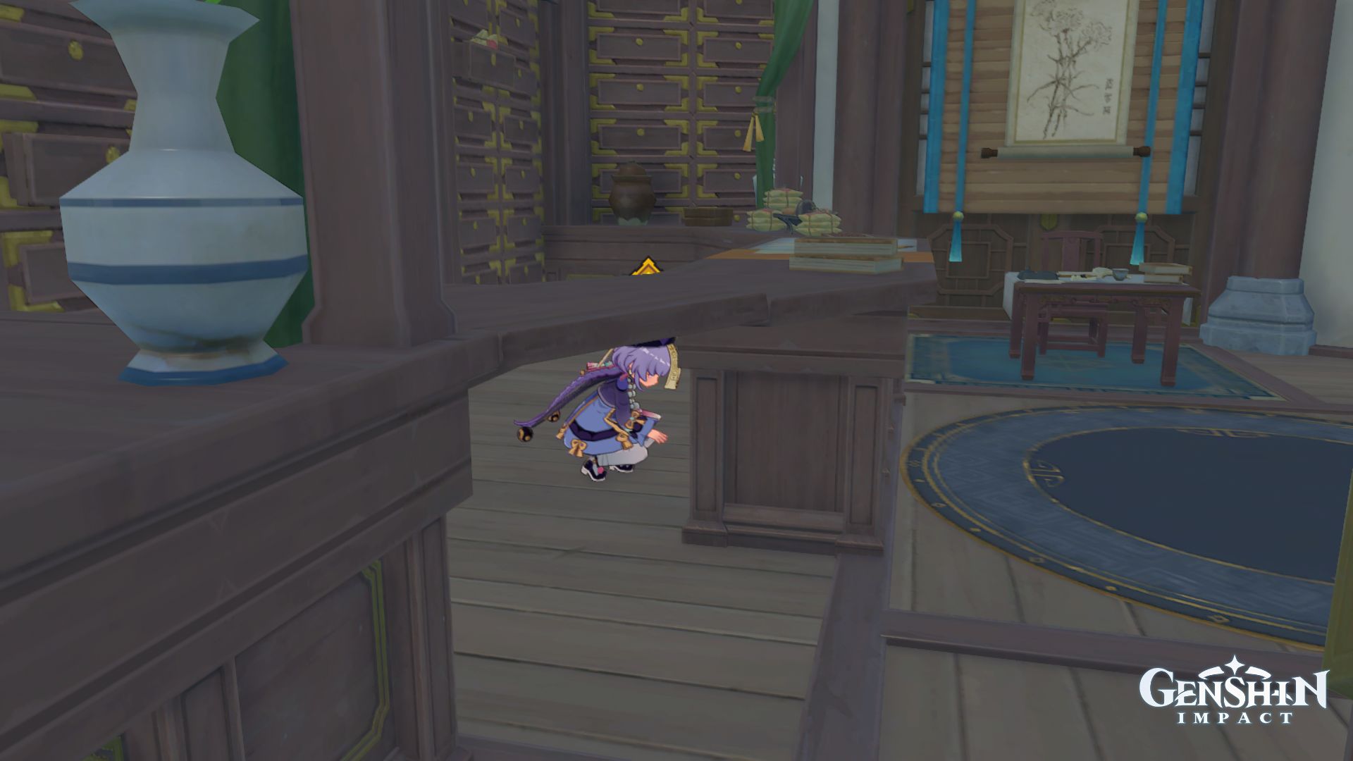 Qiqi is actually crouching during her quest. | Scrolller