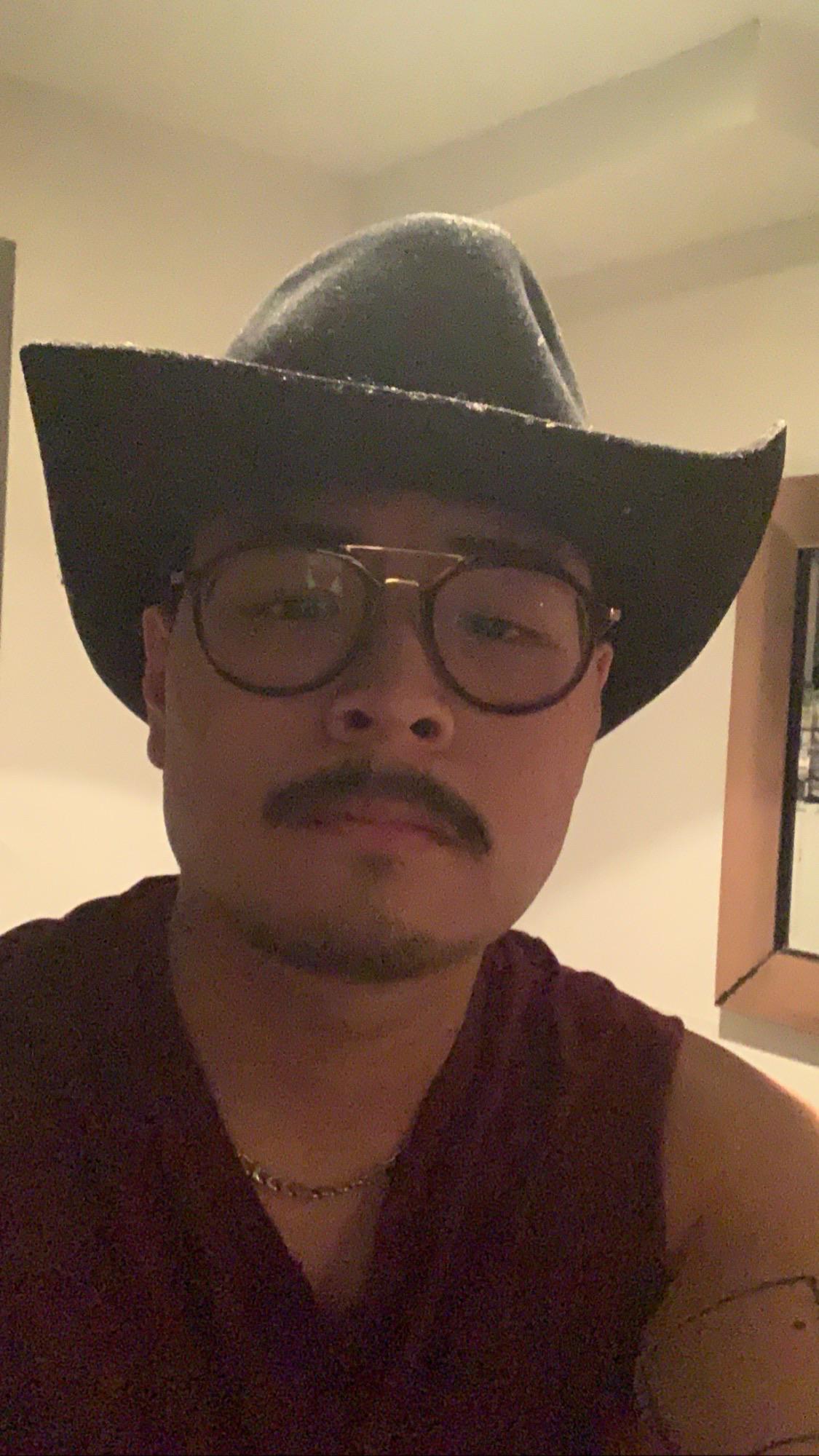 quarantine moustache time | Scrolller