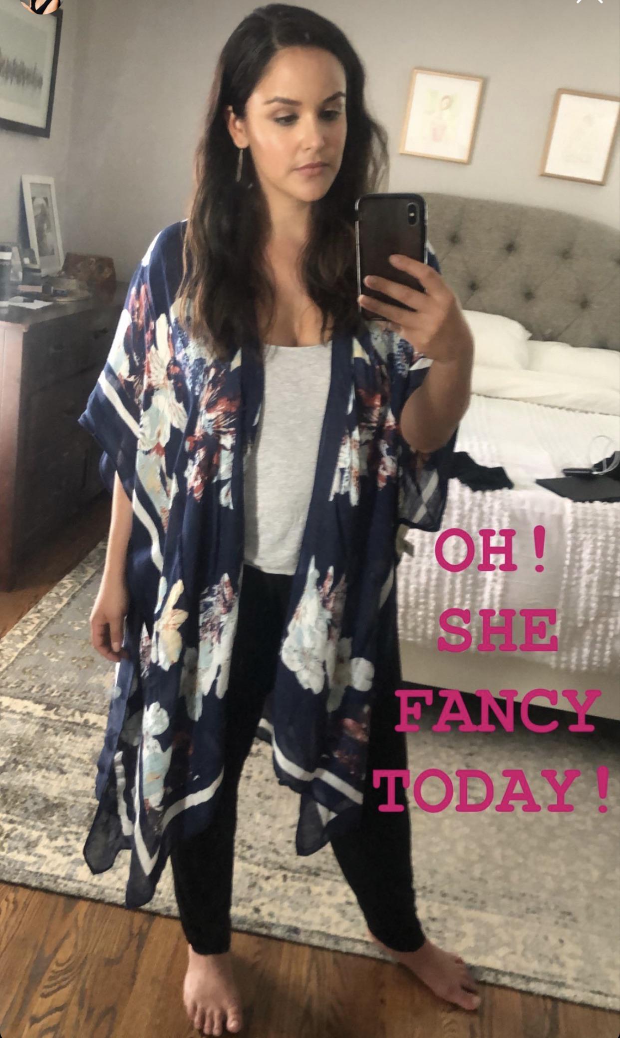 Queen looking fancy | Scrolller