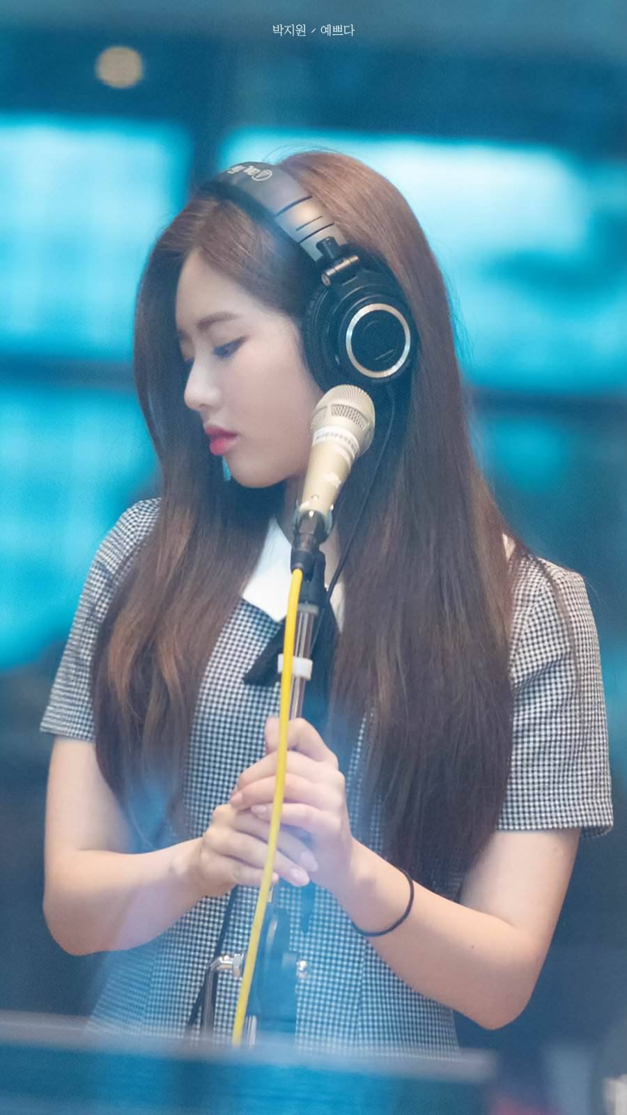 Radio Jiwon | Scrolller