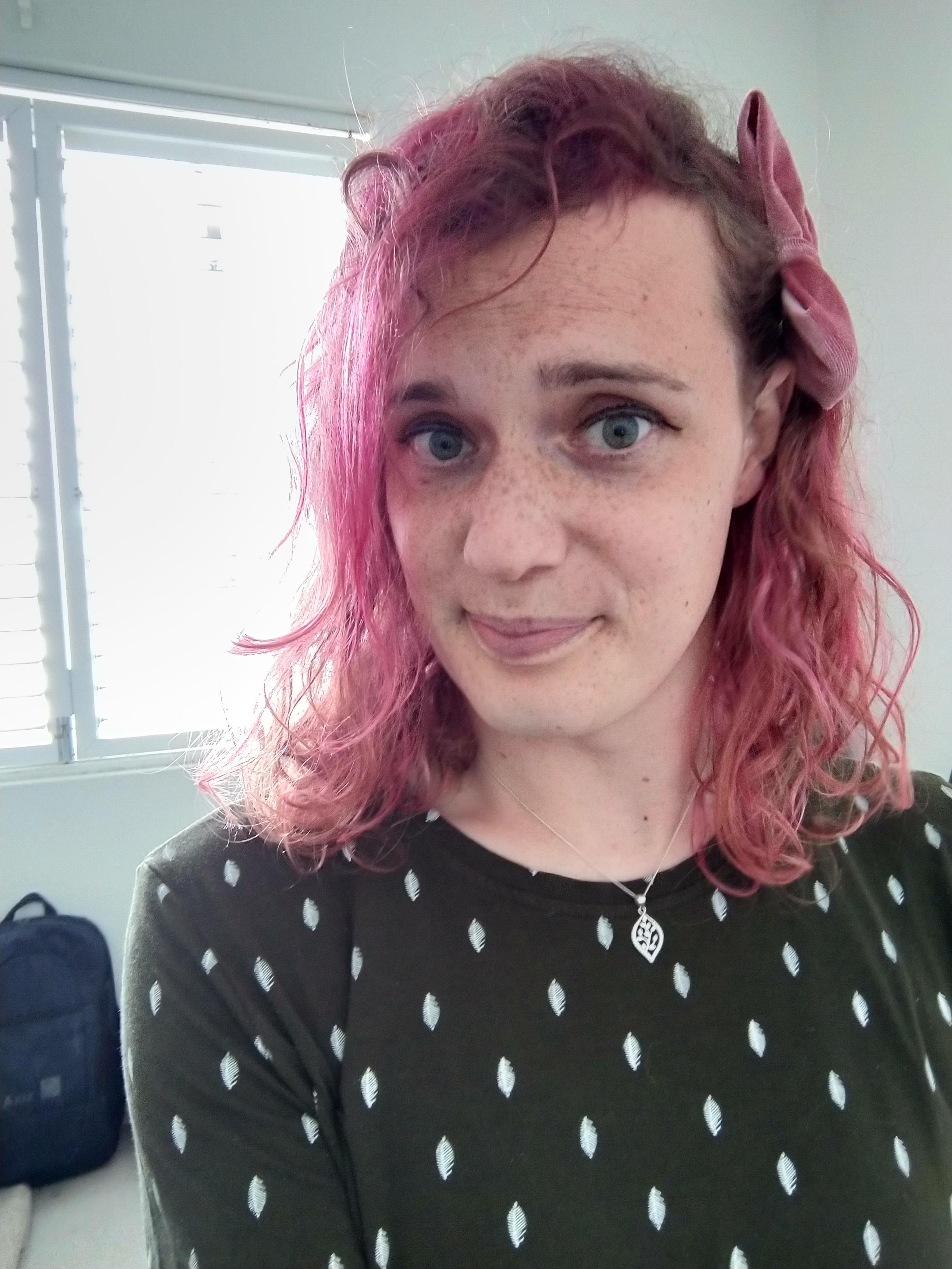 Random Saturday selfie. 31 MTF, 2 years HRT. | Scrolller