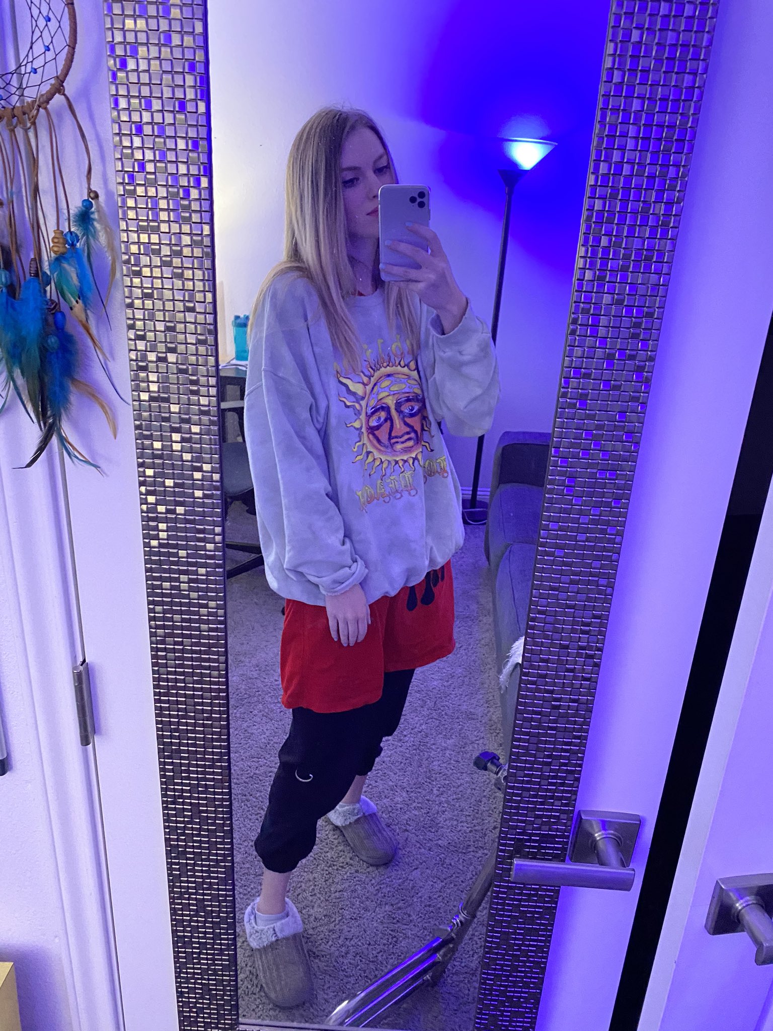 Rate Her Outfit (Higher-Res Twitter) | Scrolller