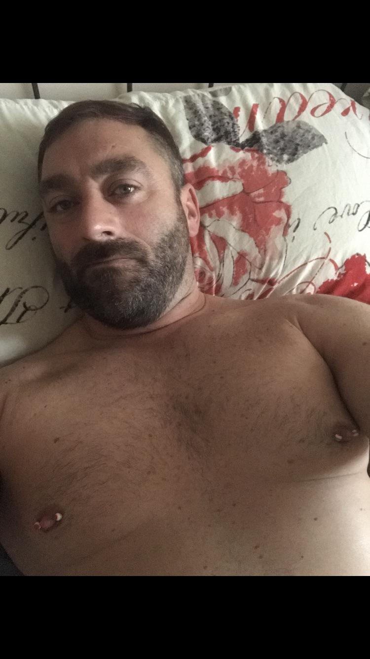 Rate me out of 10 please gay men x | Scrolller