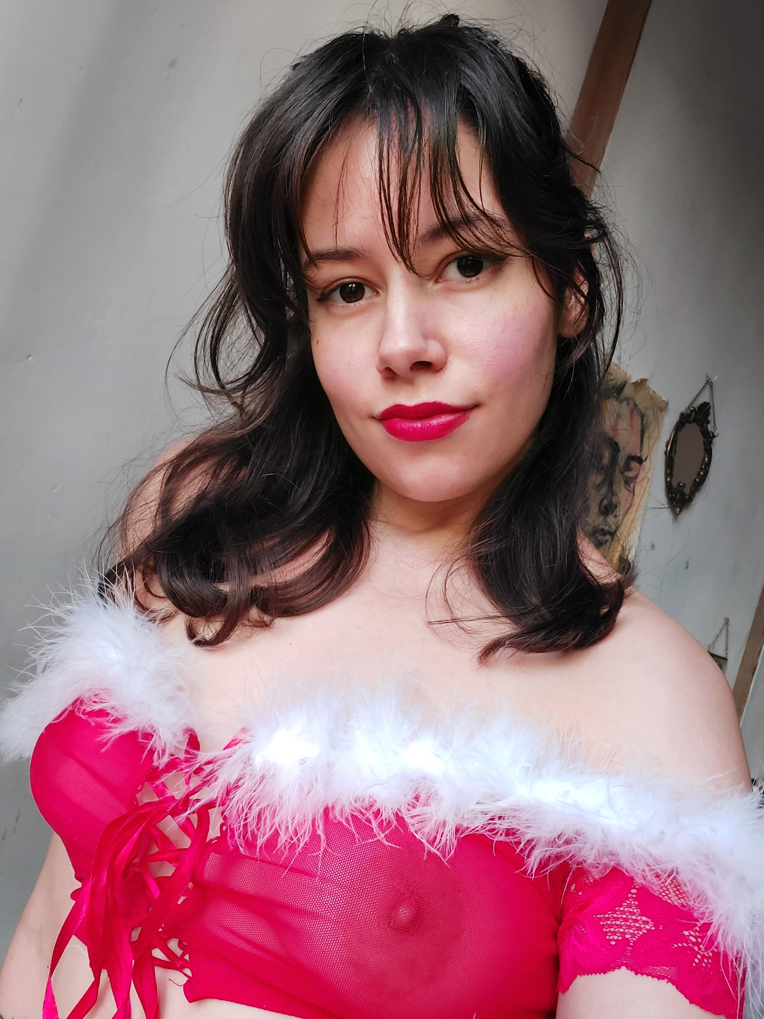 Rate my Christmas top 🎄 please 🥺 | Scrolller