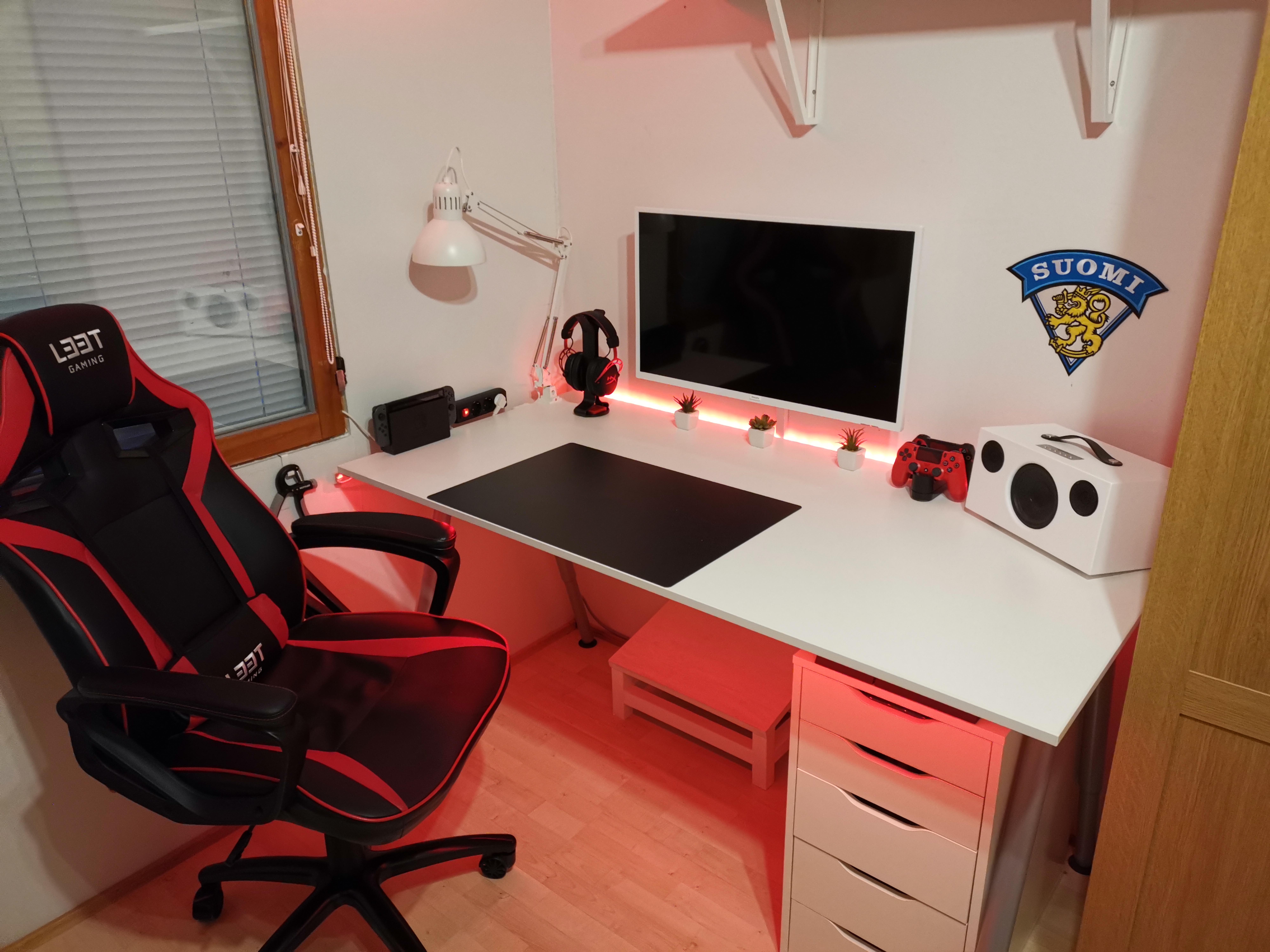 Rate my console setup | Scrolller