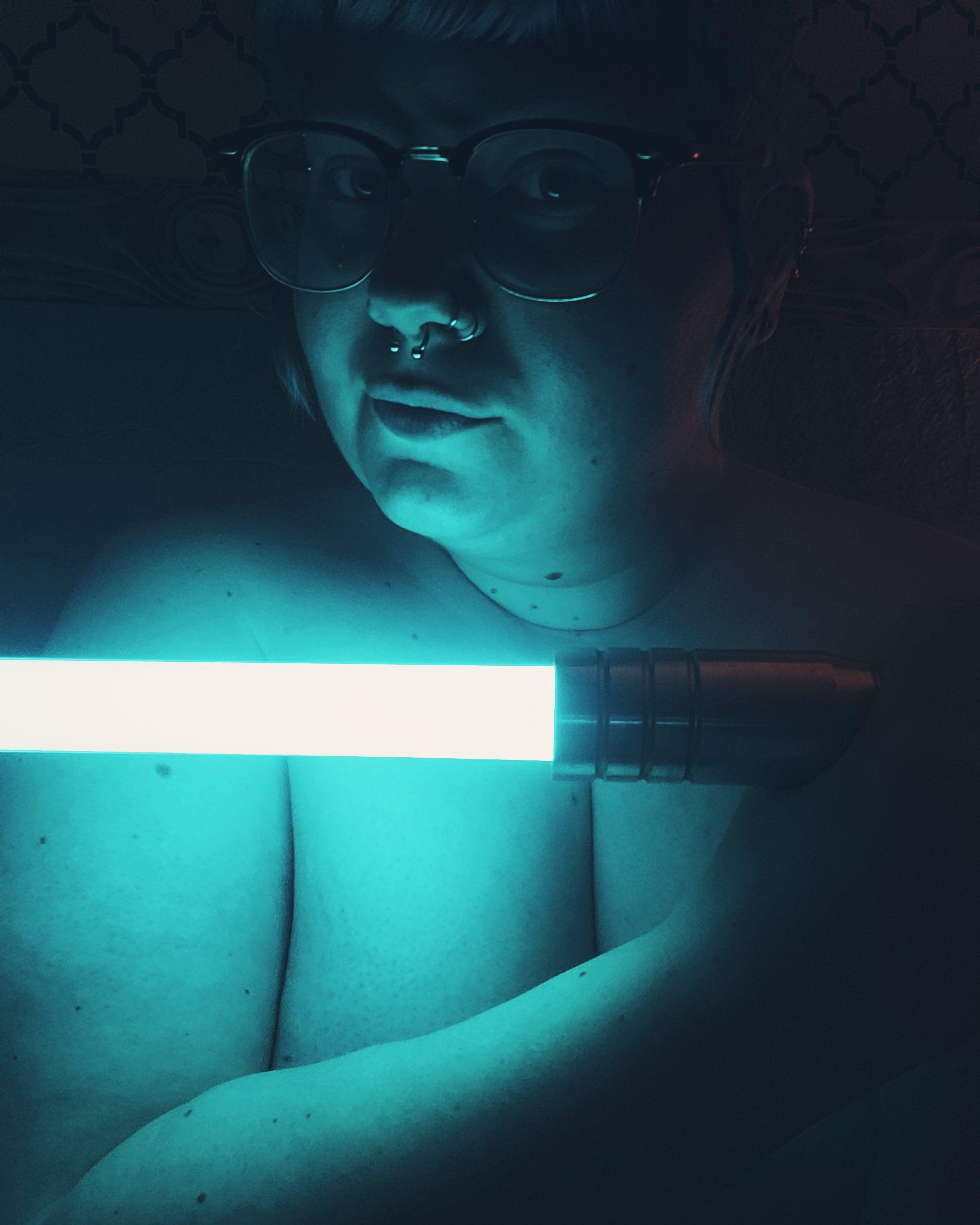 Rebel babe | Scrolller