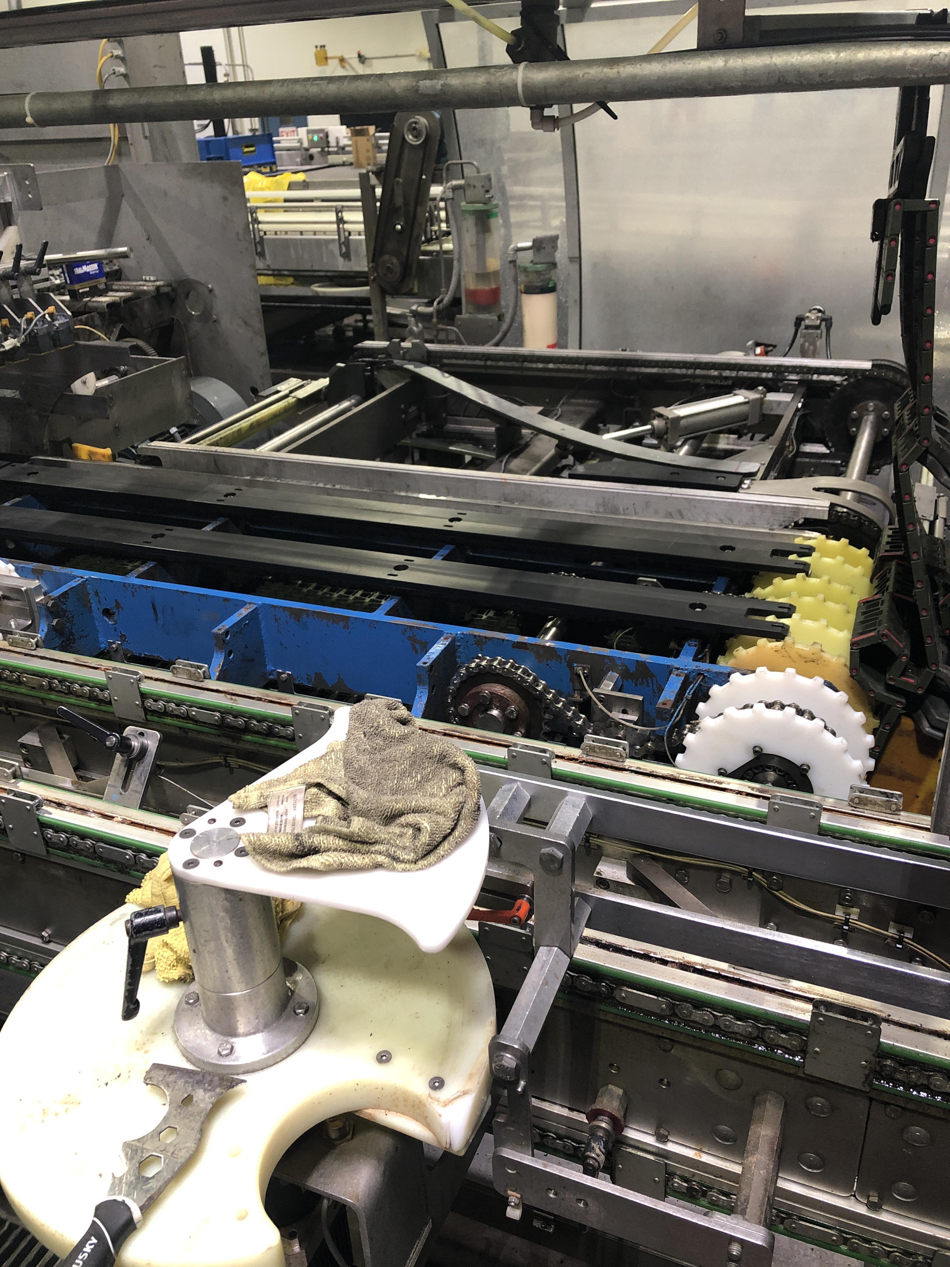 Rebuilding a Jones Maxim packer | Scrolller