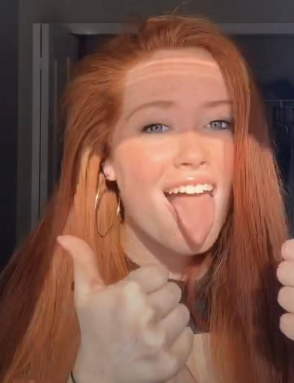Red hair and a nice tongue= heaven | Scrolller