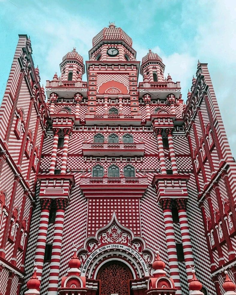 Red mosque | Scrolller