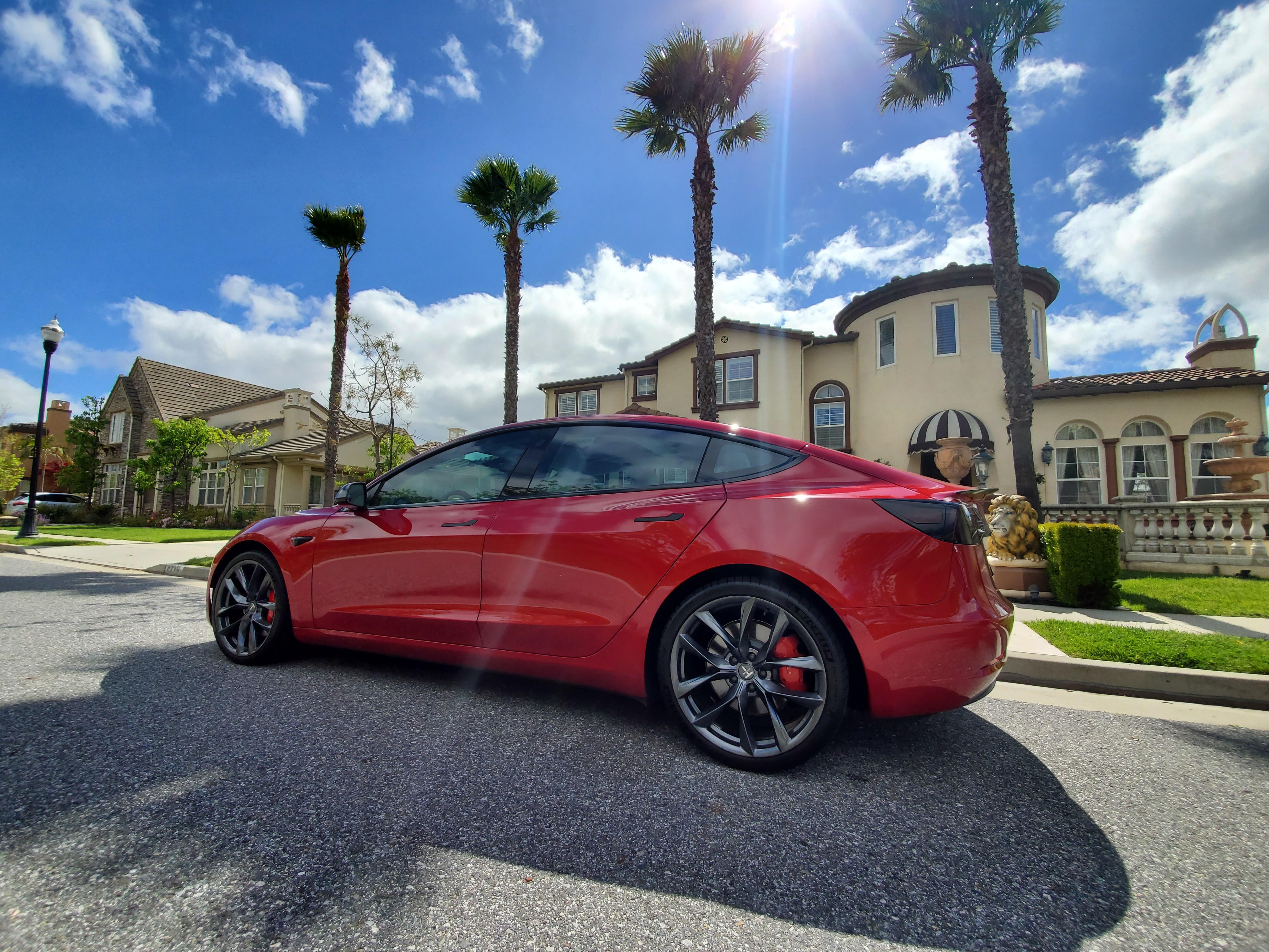 Red rocket | Scrolller