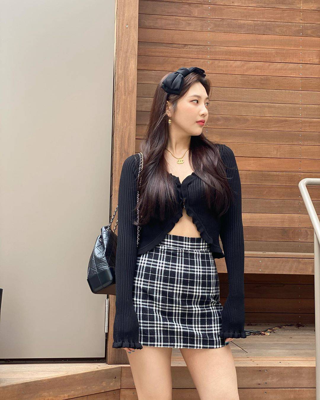 Red Velvet Joy | Scrolller