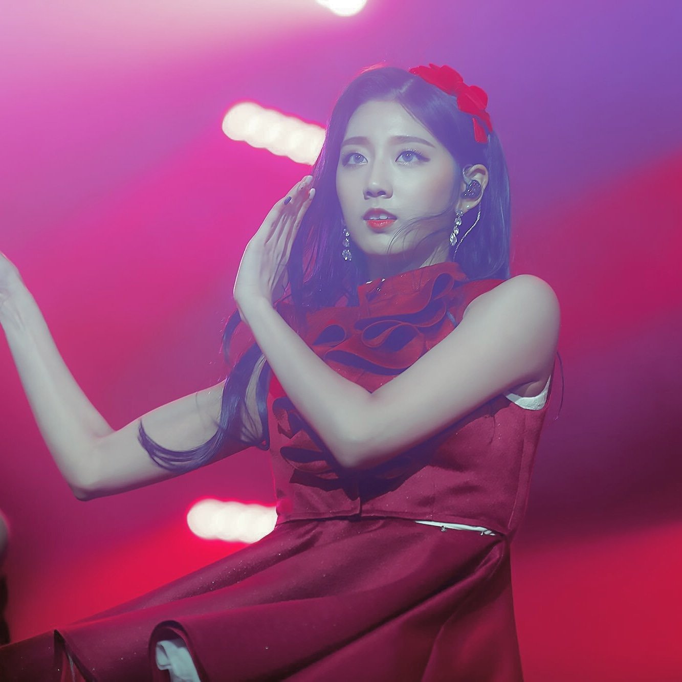 Red Yein | Scrolller