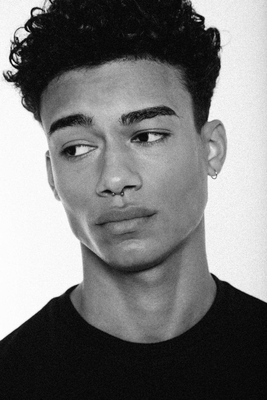 Reece King | Scrolller