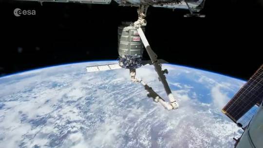 Release of the Cygnus spacecraft | Scrolller