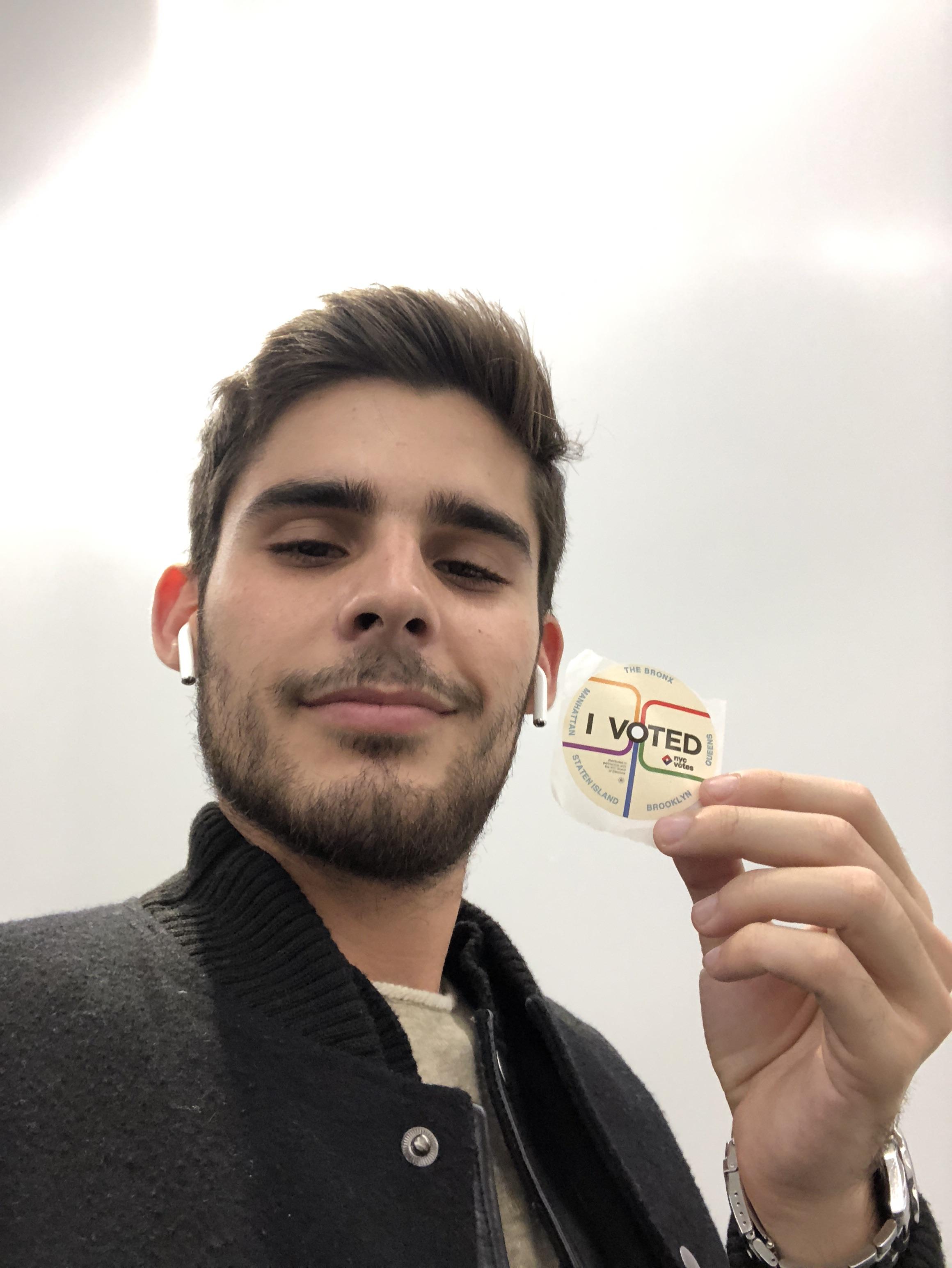 Remember to vote guys! | Scrolller