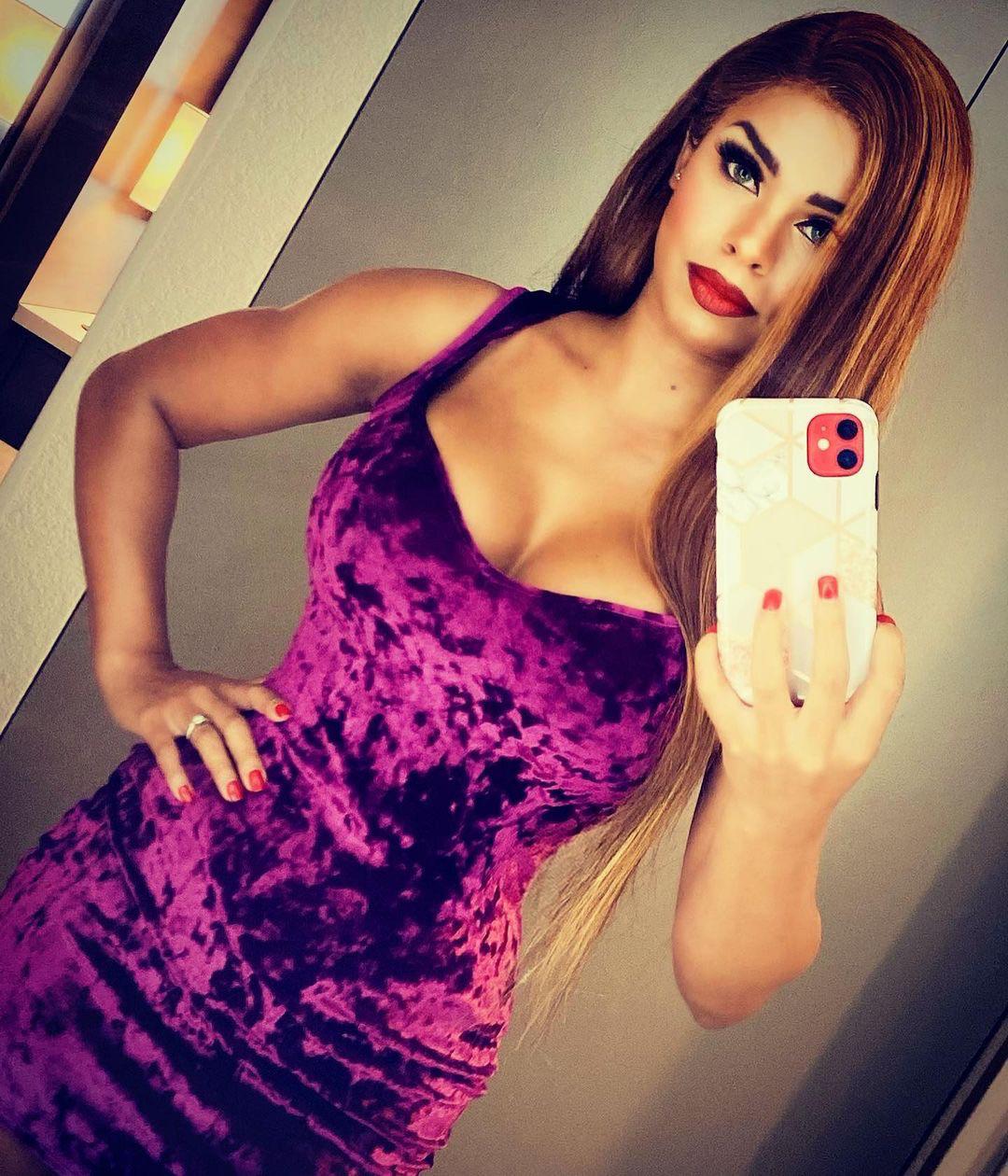 Renee Michelle | Scrolller