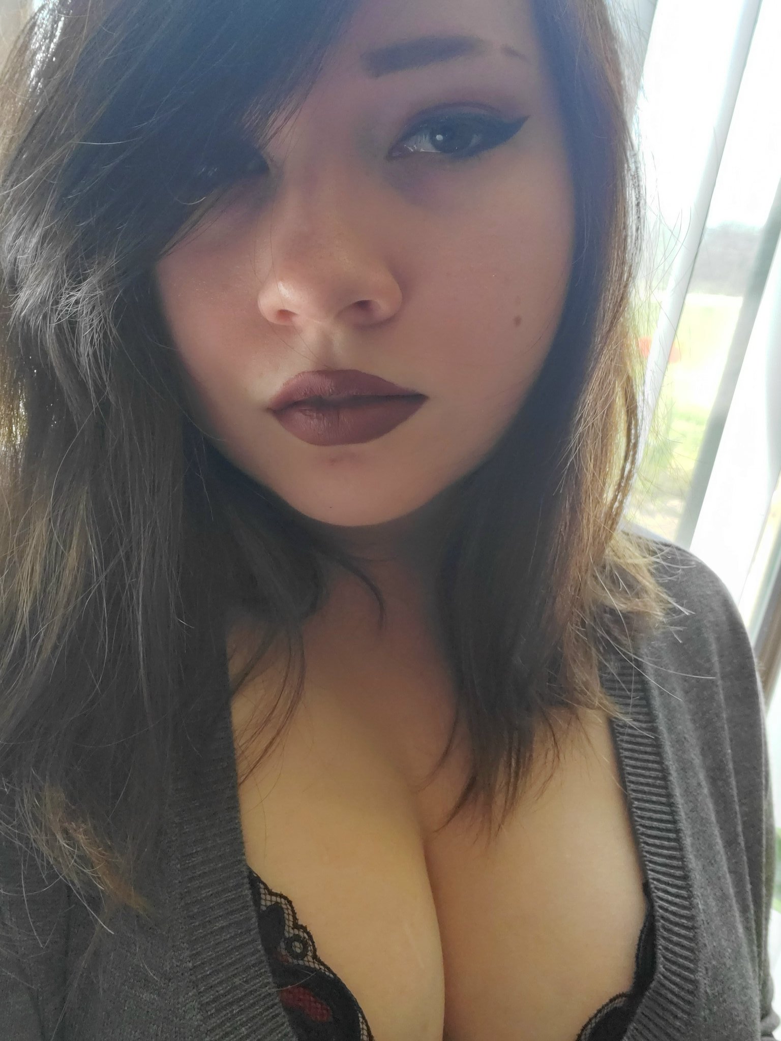 Reporting for duty | Scrolller