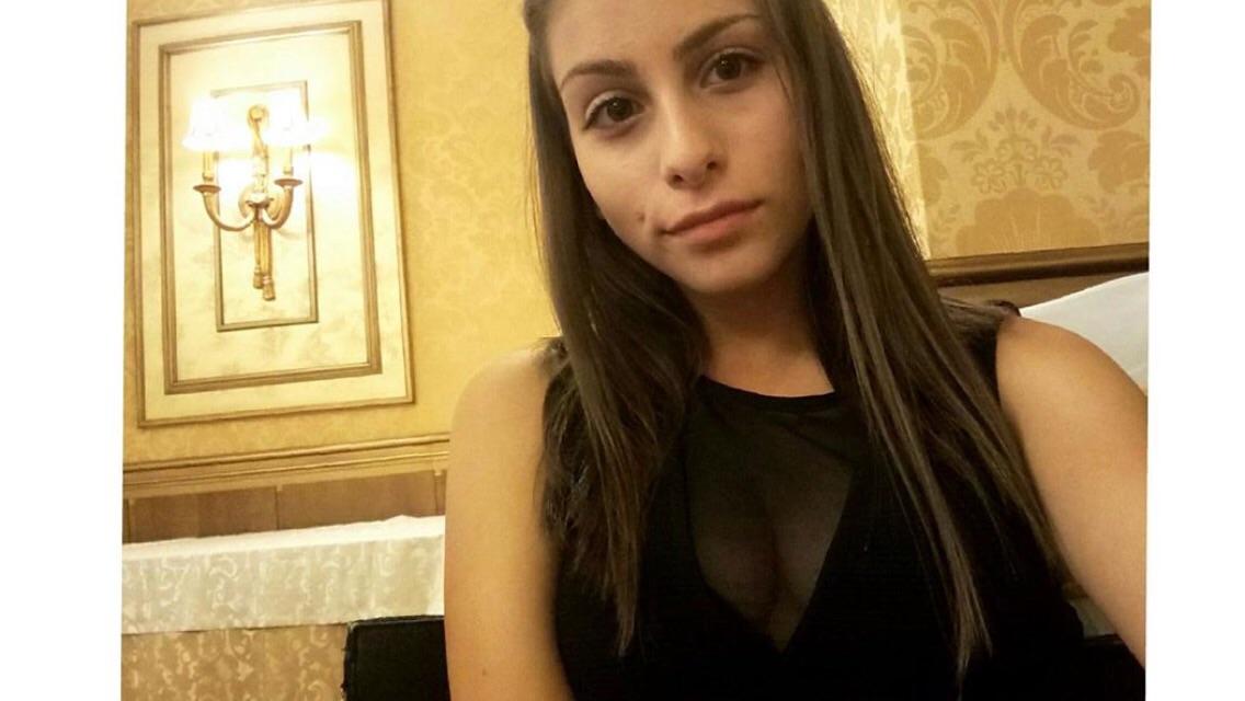 [REQUEST] One of my best friends | Scrolller