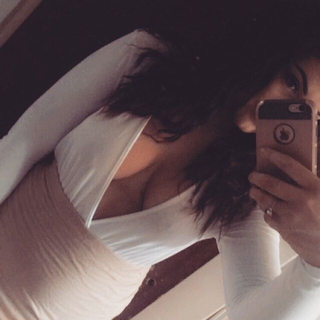 [Request] Please X-ray my college friend | Scrolller