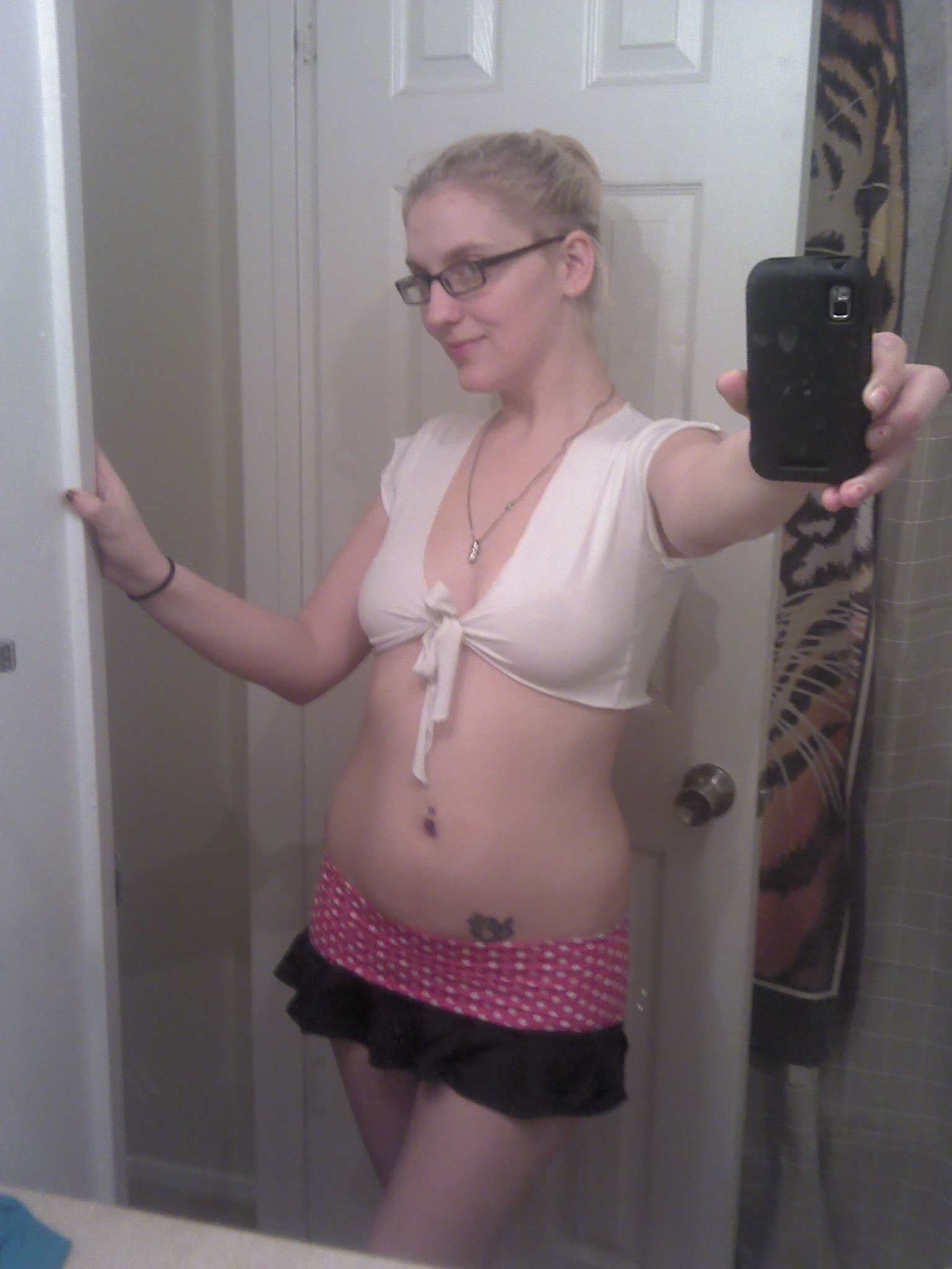 [REQUEST] Please xray! | Scrolller