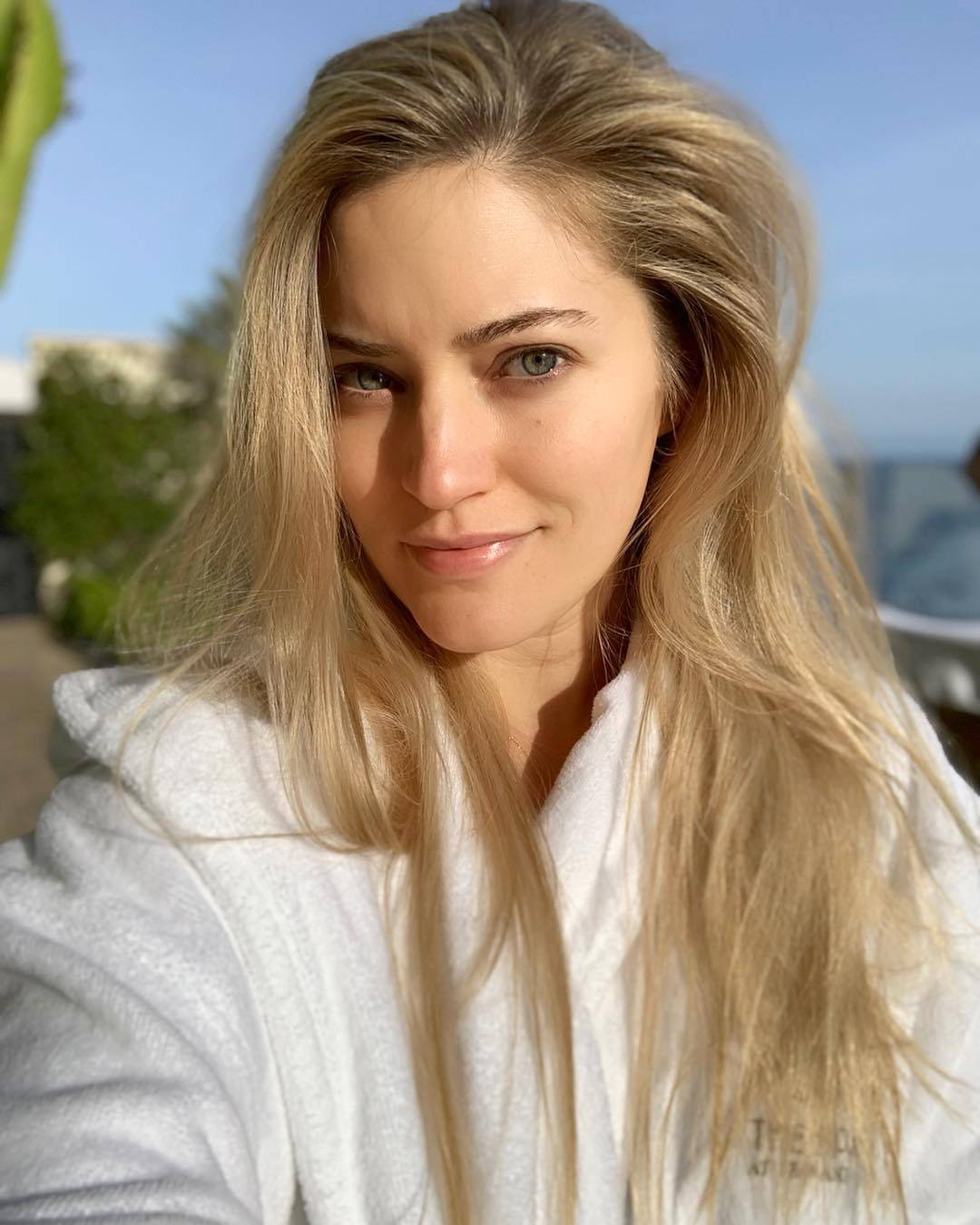 Resort Look | Scrolller