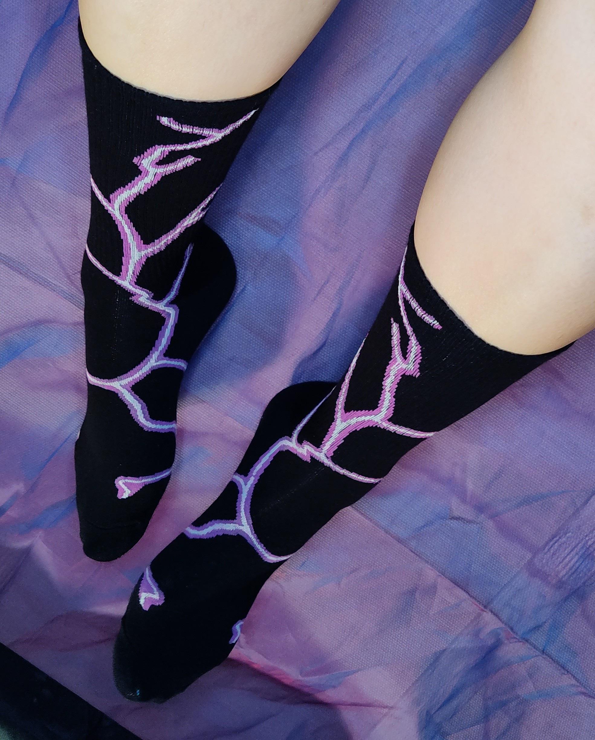 Ride the Lightning! 🤘 | Scrolller