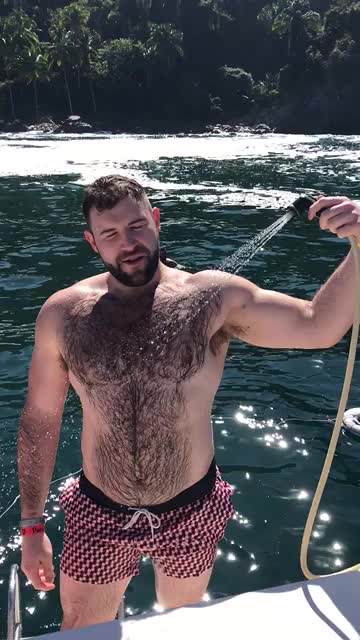 rinse off | Scrolller