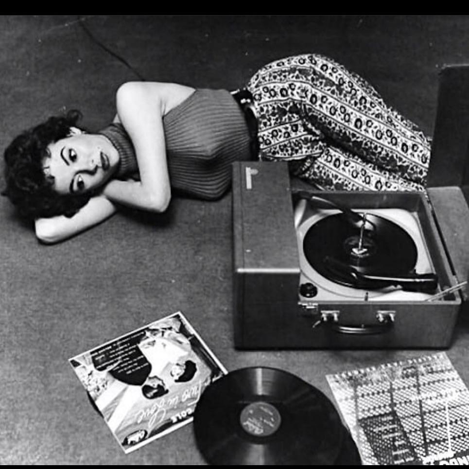 Rita Moreno. 1950s | Scrolller