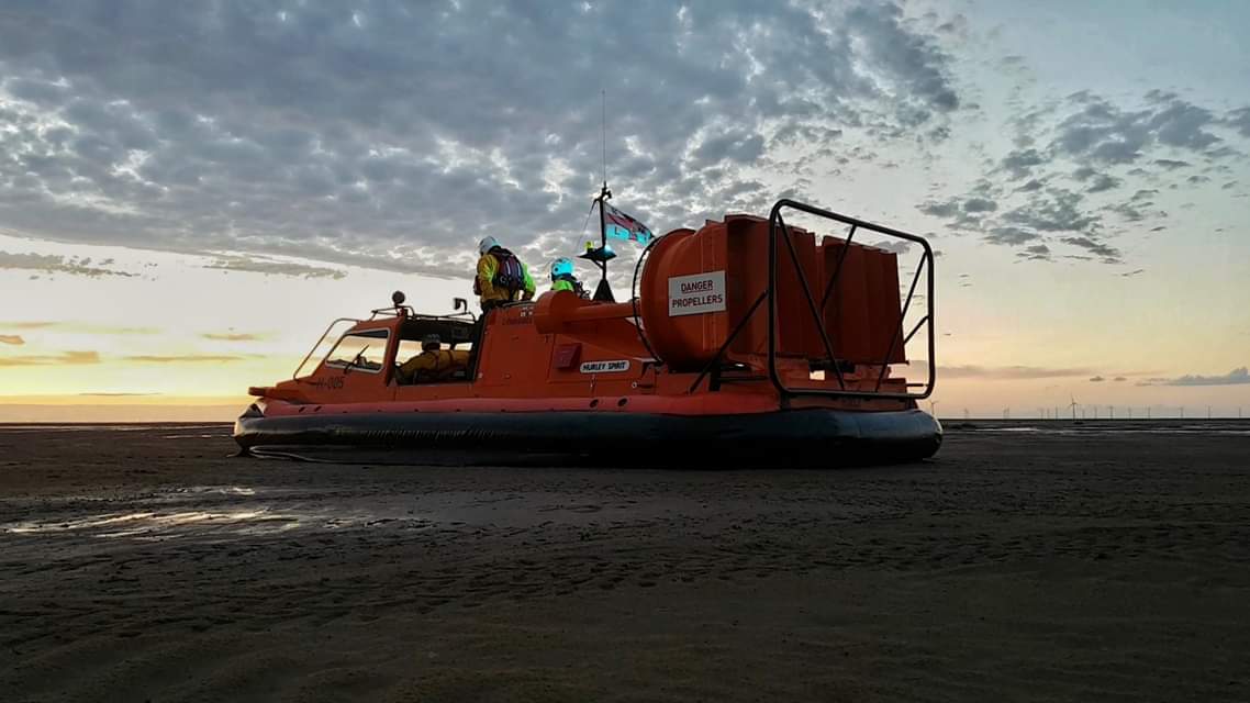 RNLI Inshore Rescue Hovercraft: (modified Griffon Hoverwork 470TD) | Scrolller